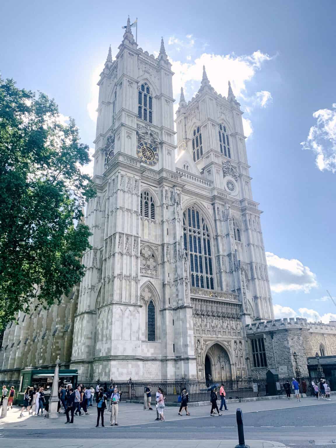Westminster Abbey in London: Steckbrief, Tickets, & Besichtigungen ...